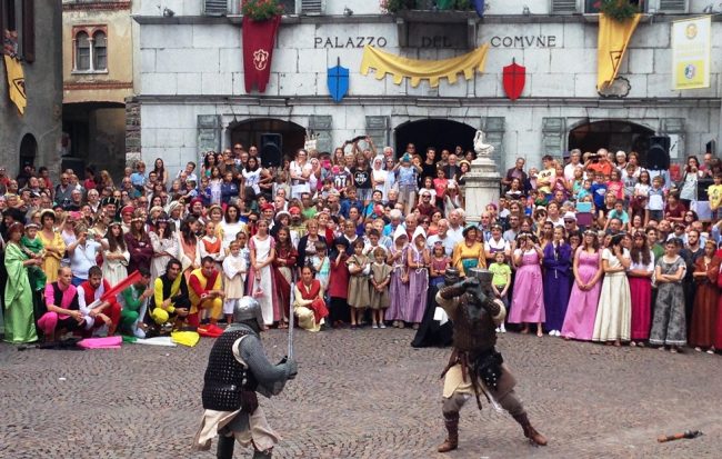 Un tuffo nel Medioevo a Gromo Cronaca di un weekend unico - Prima Bergamo