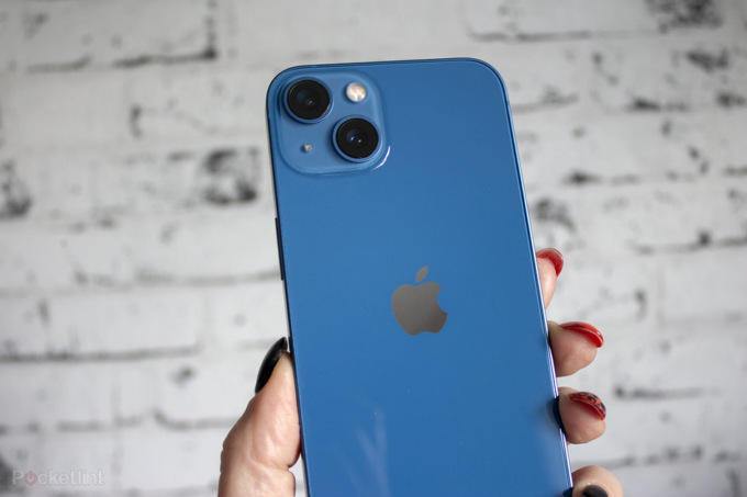 iPhone Day: Apple Store di Oriocenter aperto dalle otto per il nuovo ...