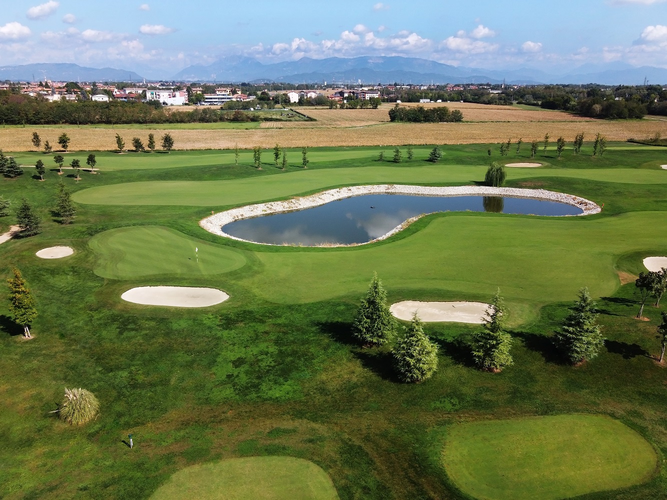 Golf Camuzzago, Brianza e Villa Paradiso: scatta la Quota Unica - Prima ...