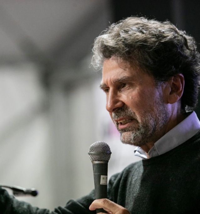 Paolo Aresi: «Il mio giallo a Pompei perché è il luogo del mistero ...