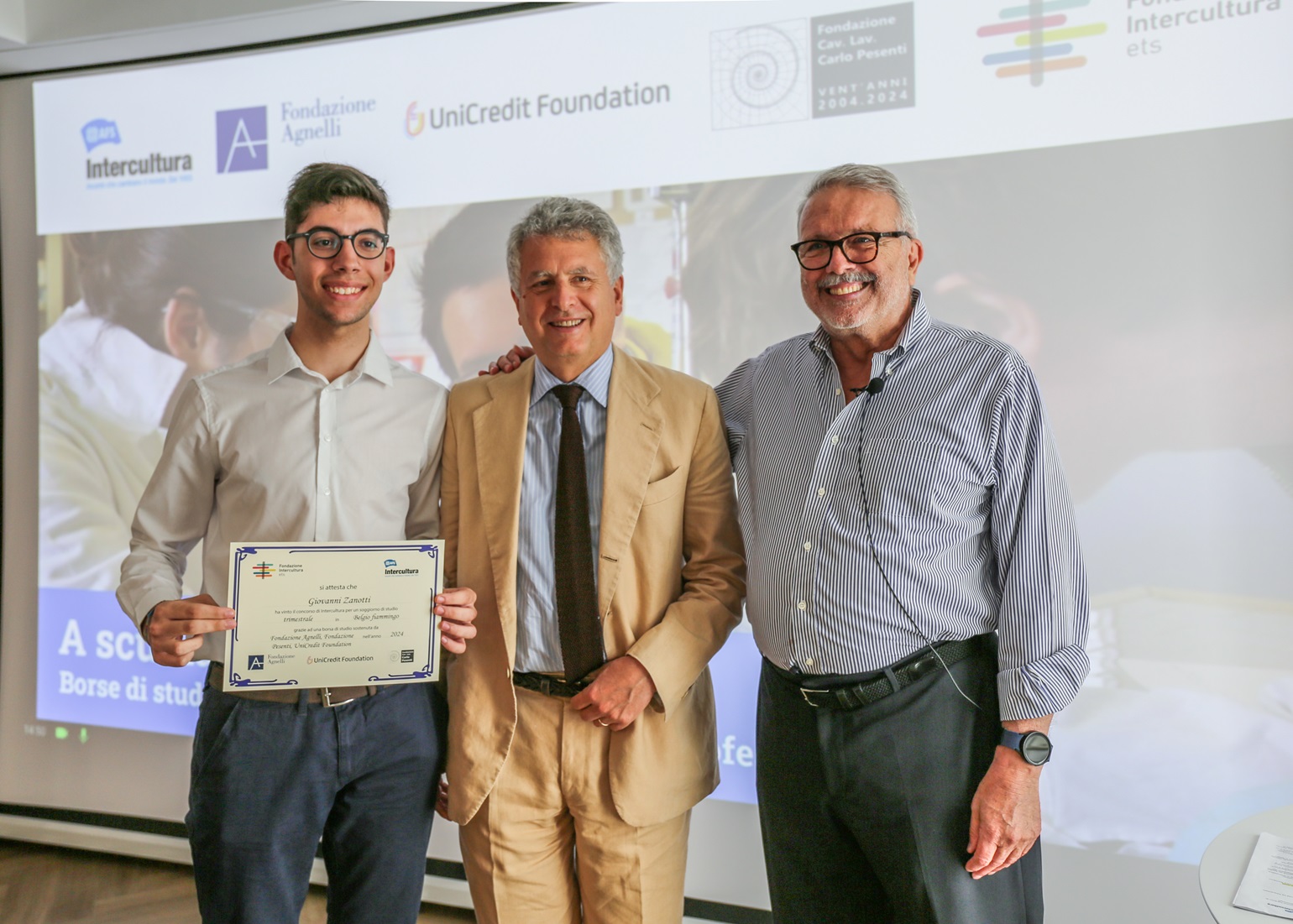 Quindici studenti vincono la borsa di studio "A scuola in Europa": tra ...