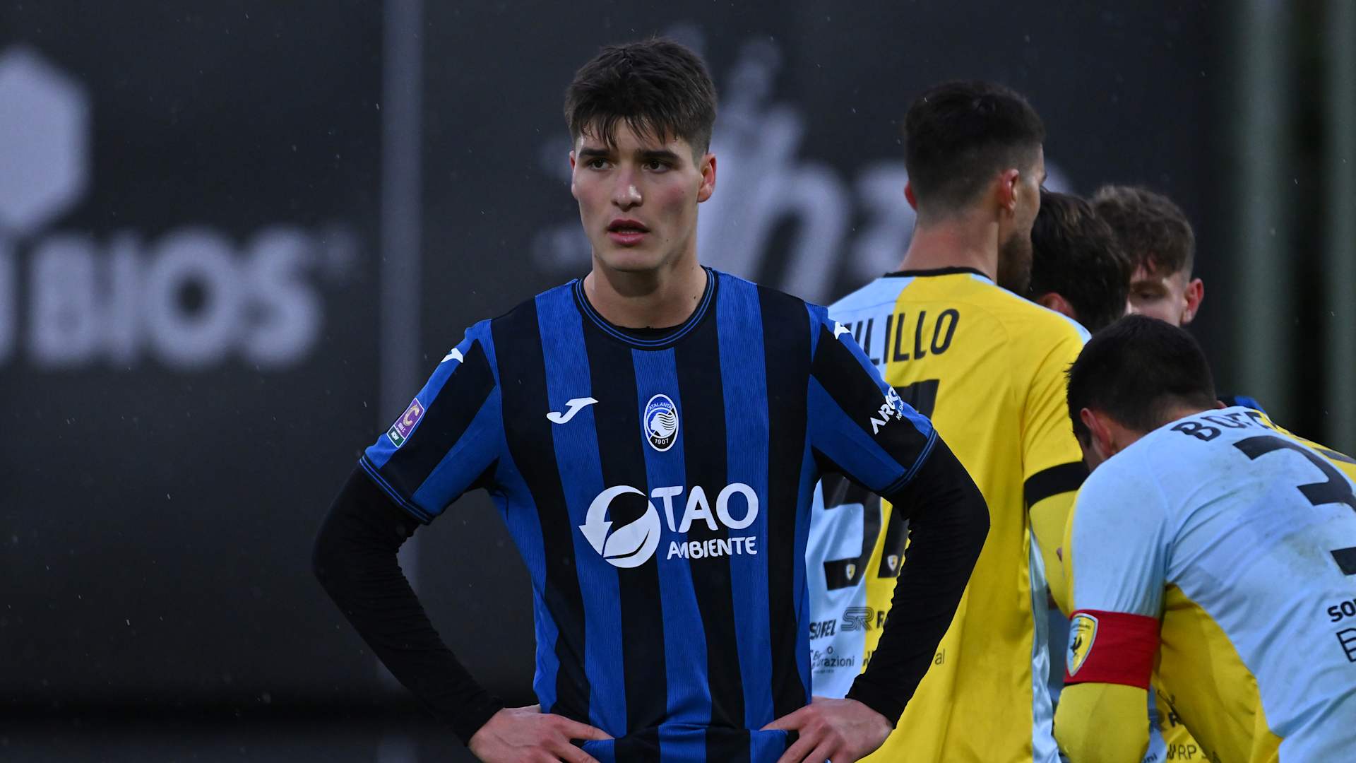 Chi è Relja Obric, il giovane difensore convocato da Gasperini per ...