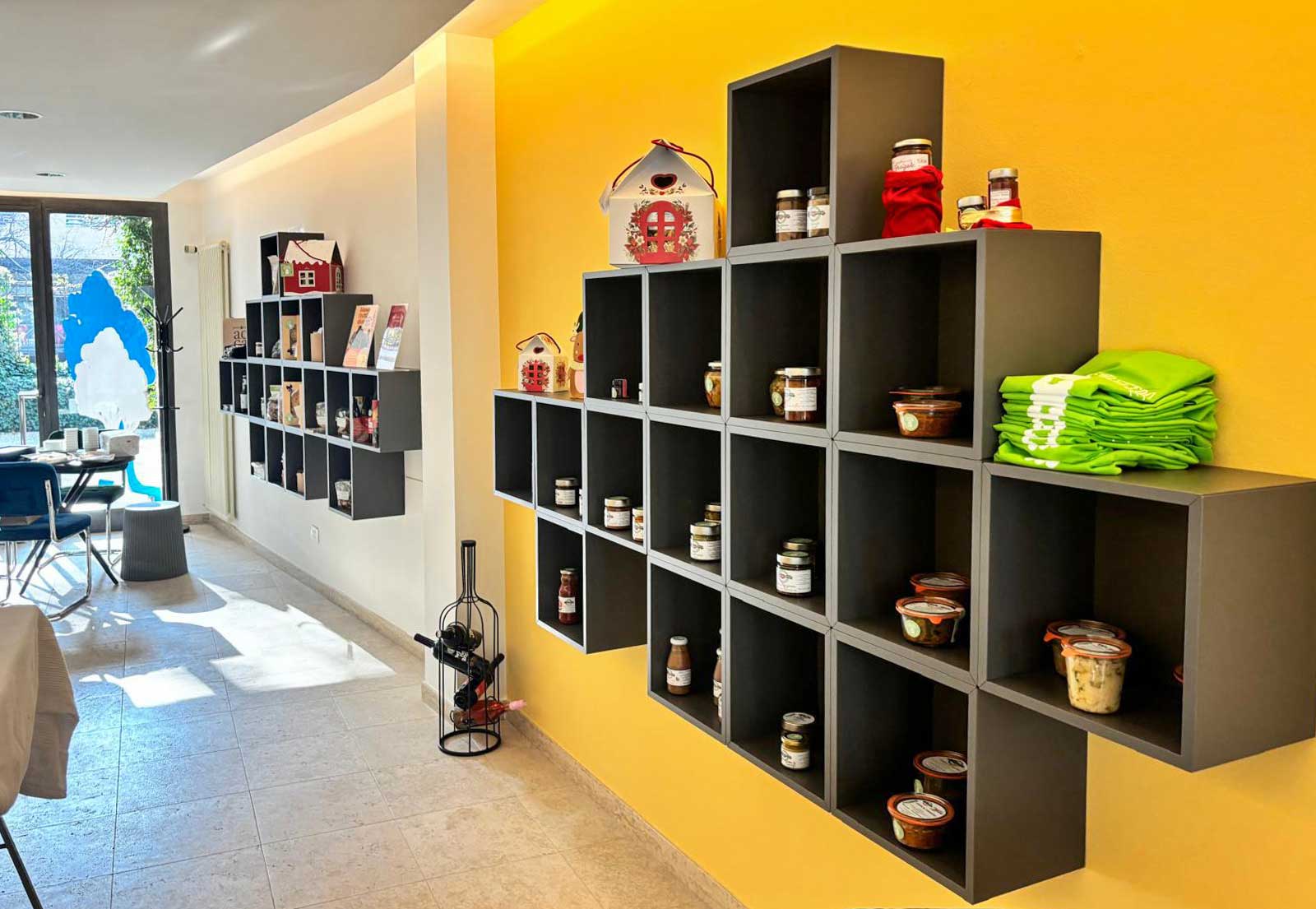 "Trame di colori e di parole": a Bergamo arte e letteratura per ...